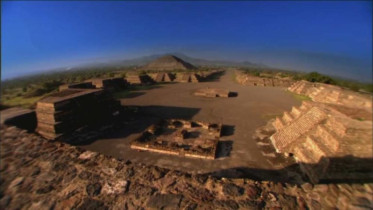 Pyramids of Death - Follow the investigation step by step